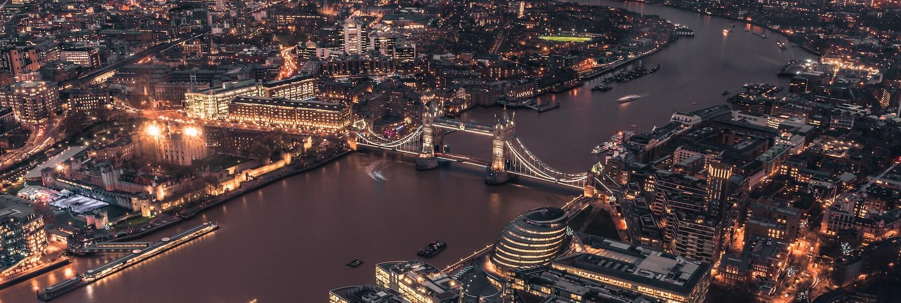 Feature Destination: After Dark Experiences in Britain — SEVENSEAS Media